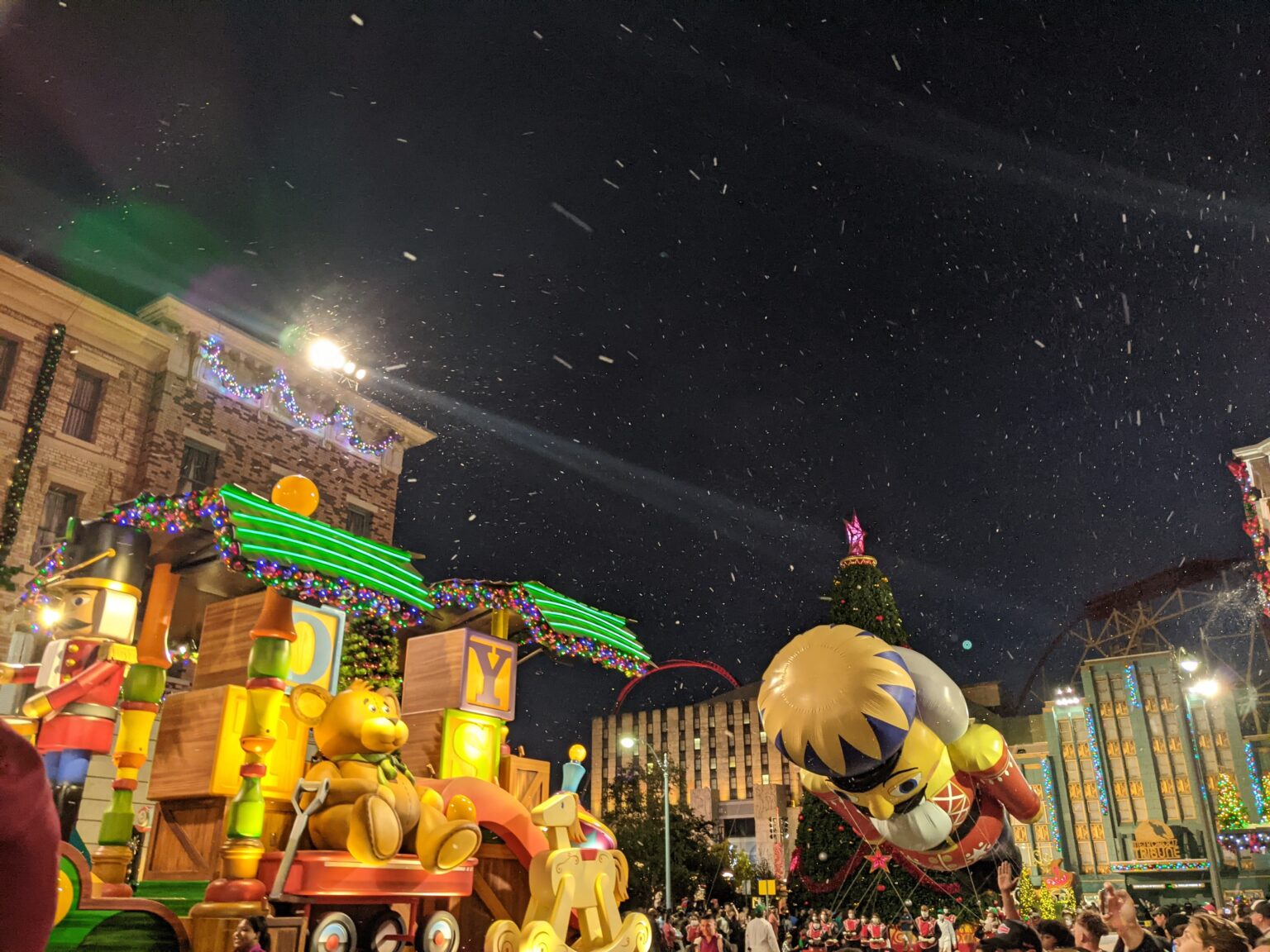 Where to Find Snow (AKA Snoap) in Florida this Holiday Season